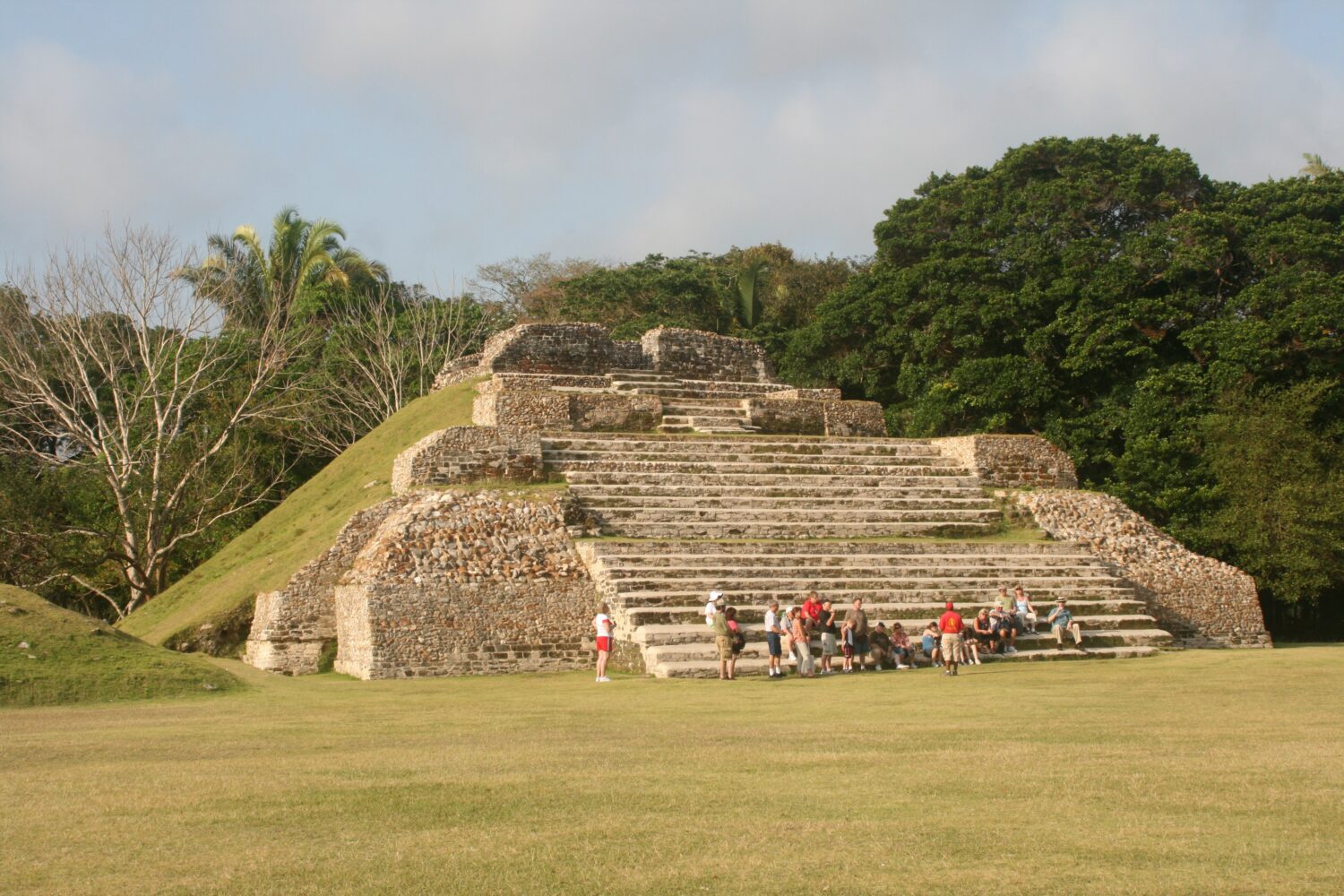 T15A – Lubaantun & Nim Li Punit Maya Temples - Barefoot Services Belize